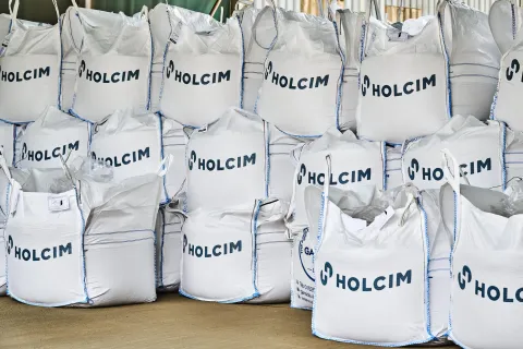 Bagged Aggregates: For Collection & Local Delivery | Holcim UK